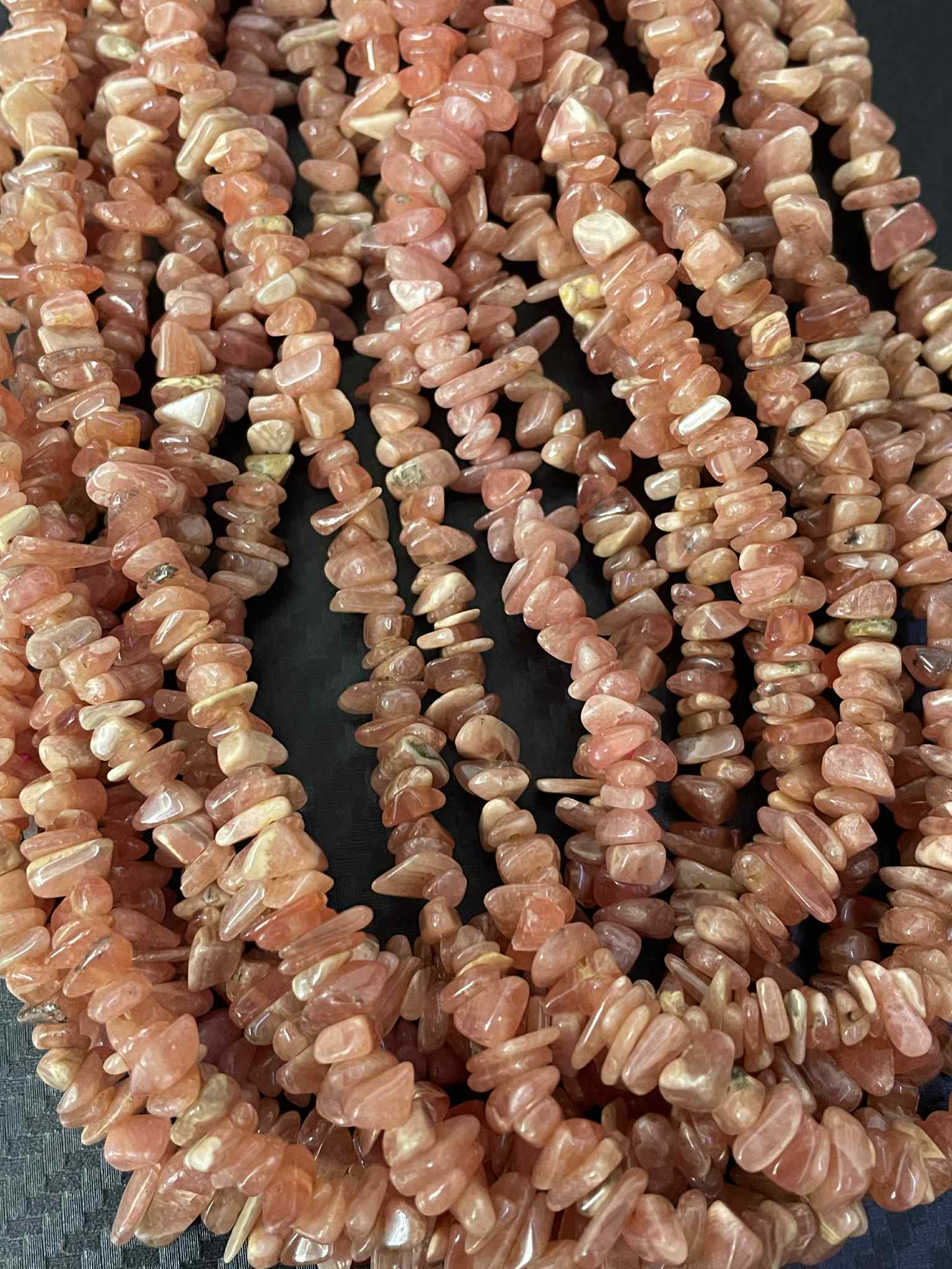 Rhodochrosit Splitterstrang